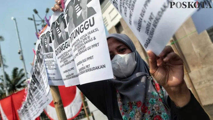 Jemur 588 Poster Tuntutan Aliansi Prt Gelar Aksi Mogok Makan Poskota
