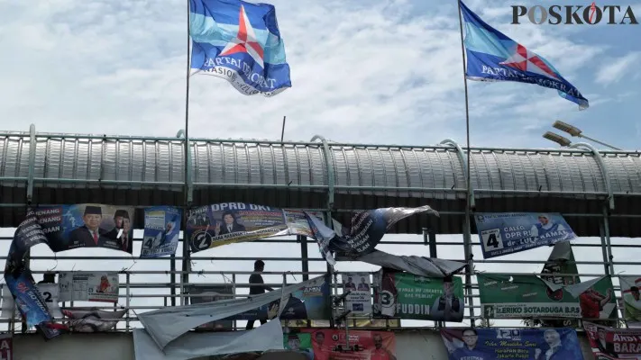 Alat Peraga Kampanye Rusak Estetika Kota dan Bahayakan Warga - poskota ...