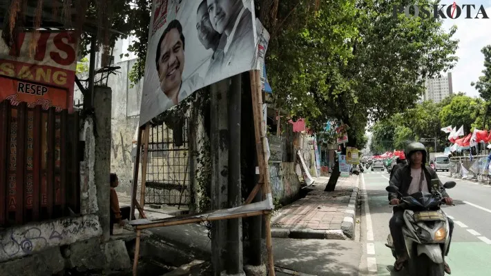 Alat Peraga Kampanye Rusak Estetika Kota dan Bahayakan Warga - poskota ...