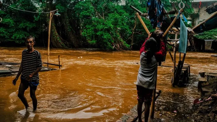 Pemprov Dki Jakarta Berencana Normalisasi Kali Ciliwung Sepanjang 17 Km