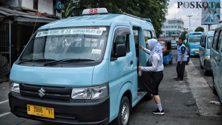 Tarif Angkot Non Jaklingko Naik Hingga 20 Persen - poskota.co.id